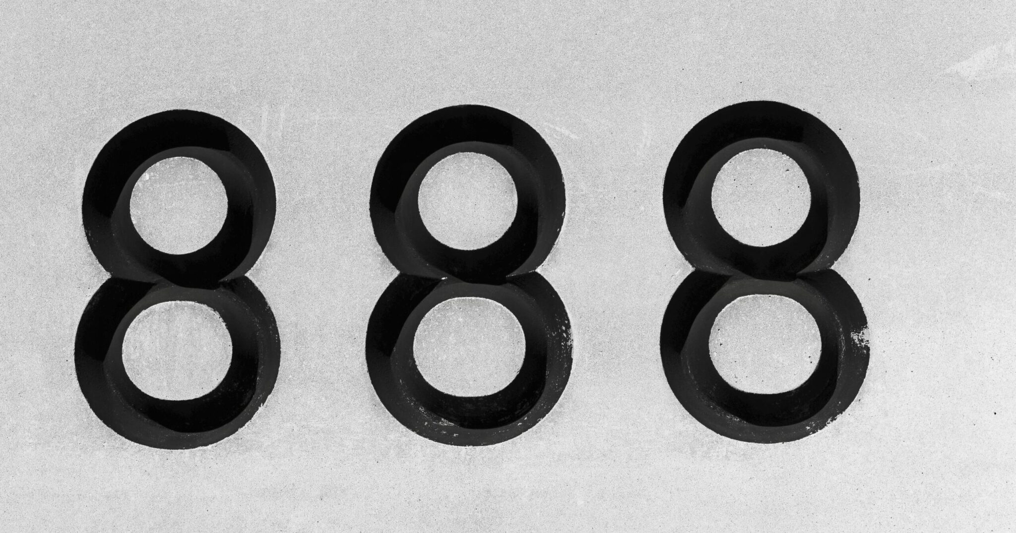 two, three, nine, eight, eight, eight, eight… これは電話番号です - CBLコーチング情報局